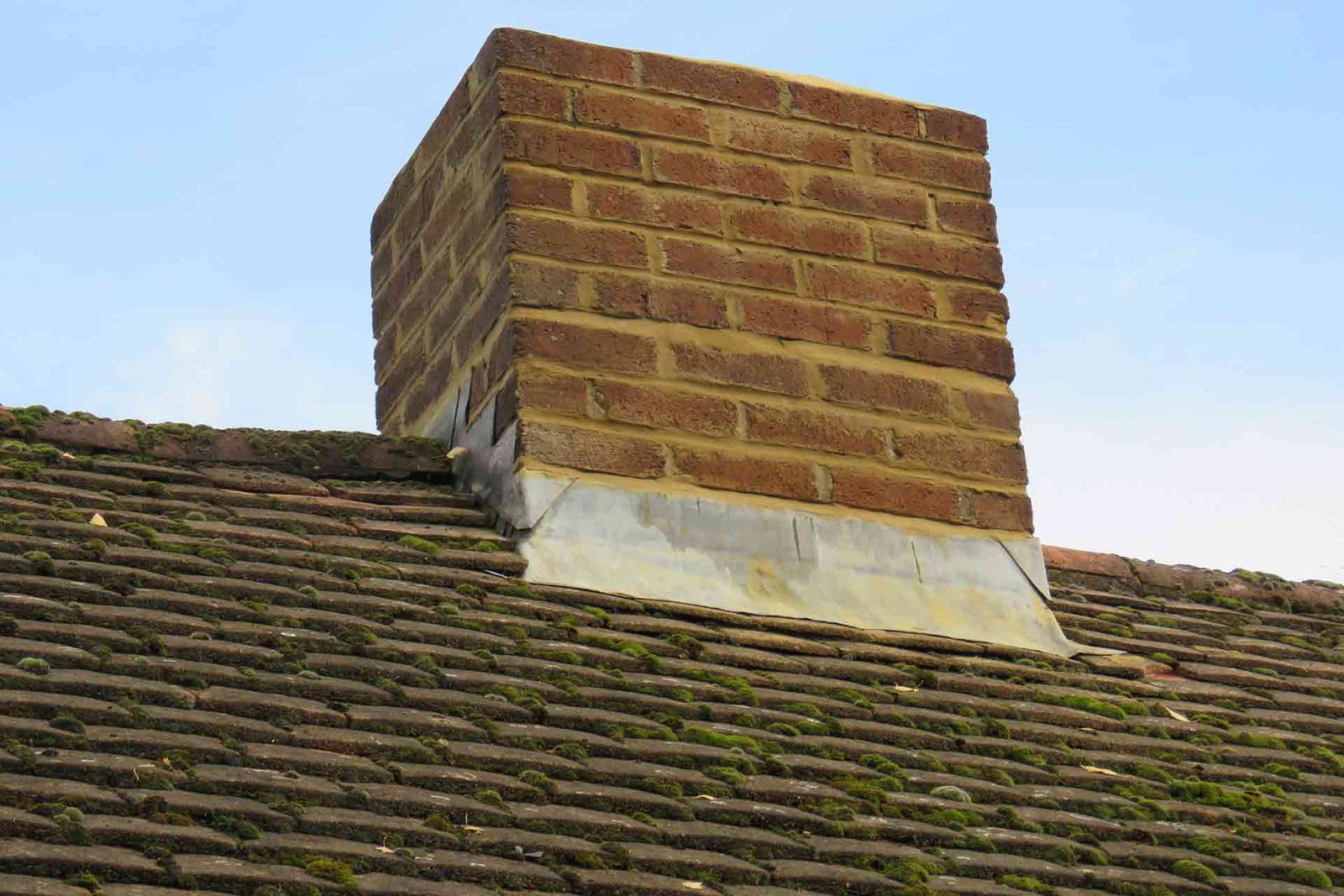 Chimney Repairs – ahroofingcontractorsltd.com